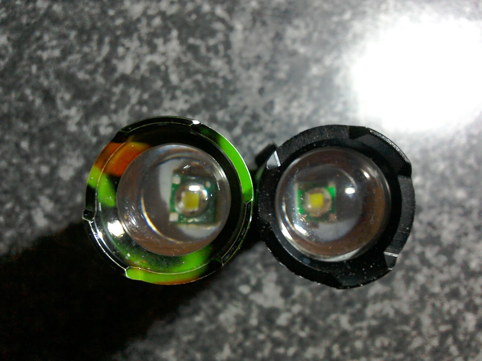 Mr. Aphoristic: Fake Ultrafire Mini Cree Flashlights?