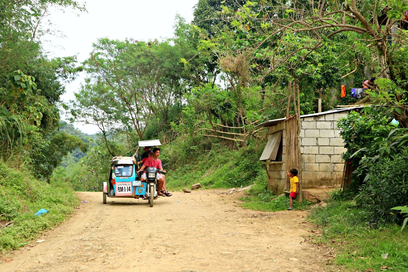 Rodriguez, Rizal: Mt. Balagbag Experience - Living in the Moment