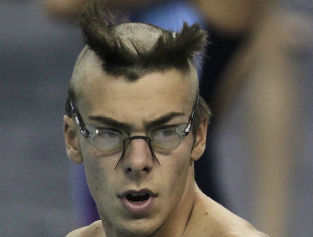 Koisas Curiosas: Os Cortes de Cabelos Mais Feios do Mundo