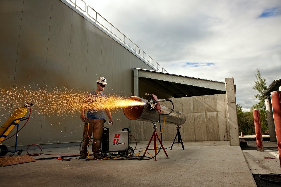 LASTETXE GROUP: CORTE Y BISELADO DE TUBOS POR PLASMA EN AUTOMÁTICO