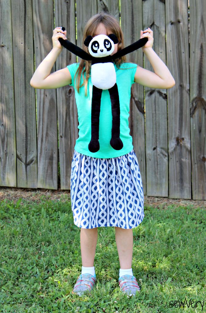 sewVery: sewVery Simple One Seam Skirt Tutorial
