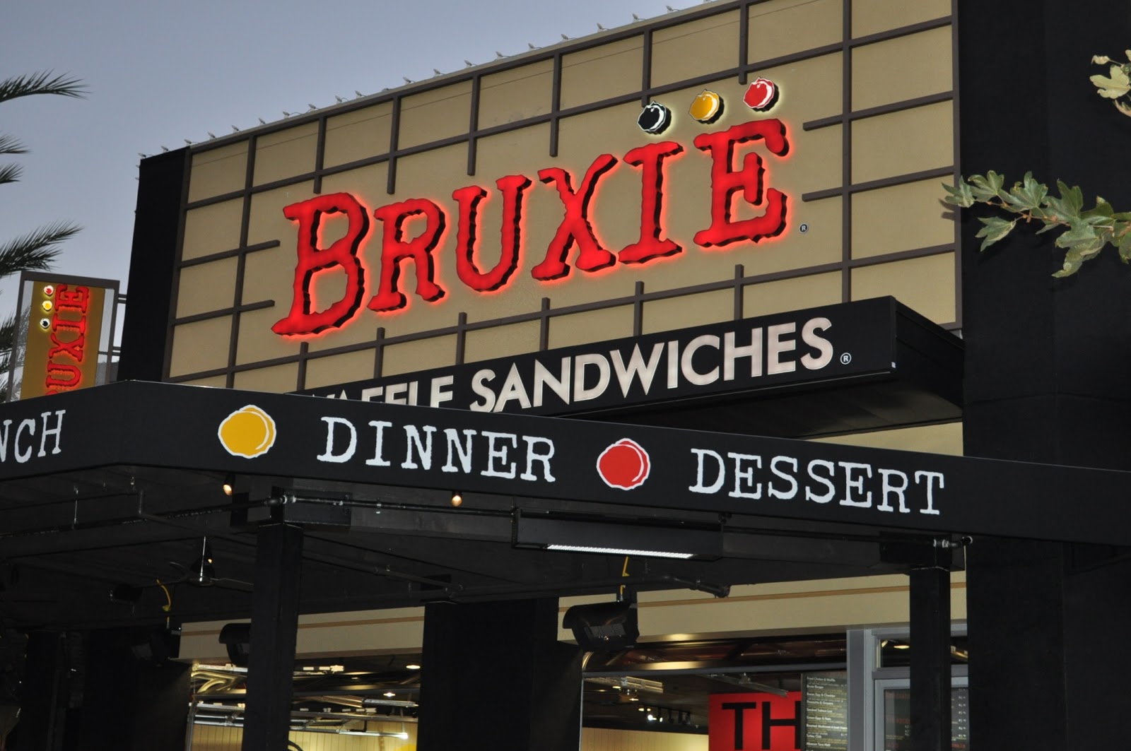 Chronicles of a Foodie: Bruxie Gourmet Waffle Sandwiches: Media Tasting