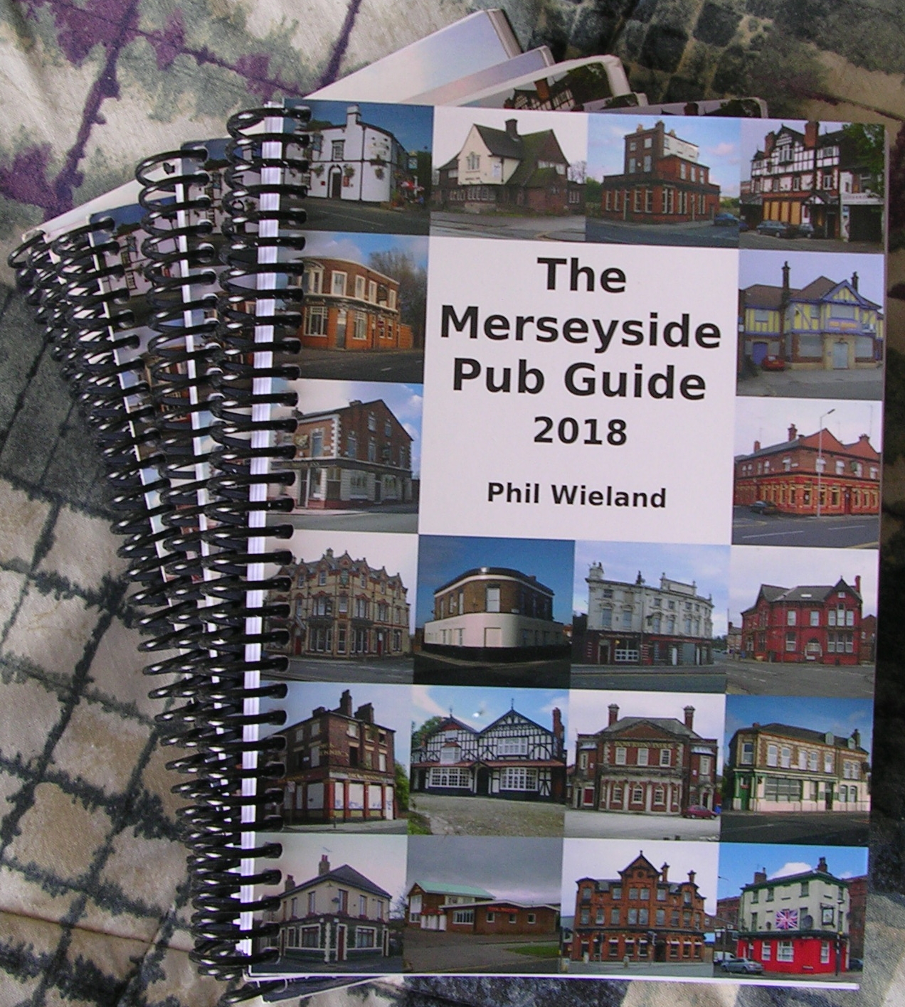 Merseyside Pub Guide: The Book