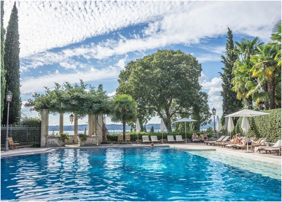 What You Should Consider When Going on Holiday? - World Informs