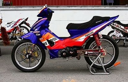 Modifikasi Motor Honda Absolute Revo