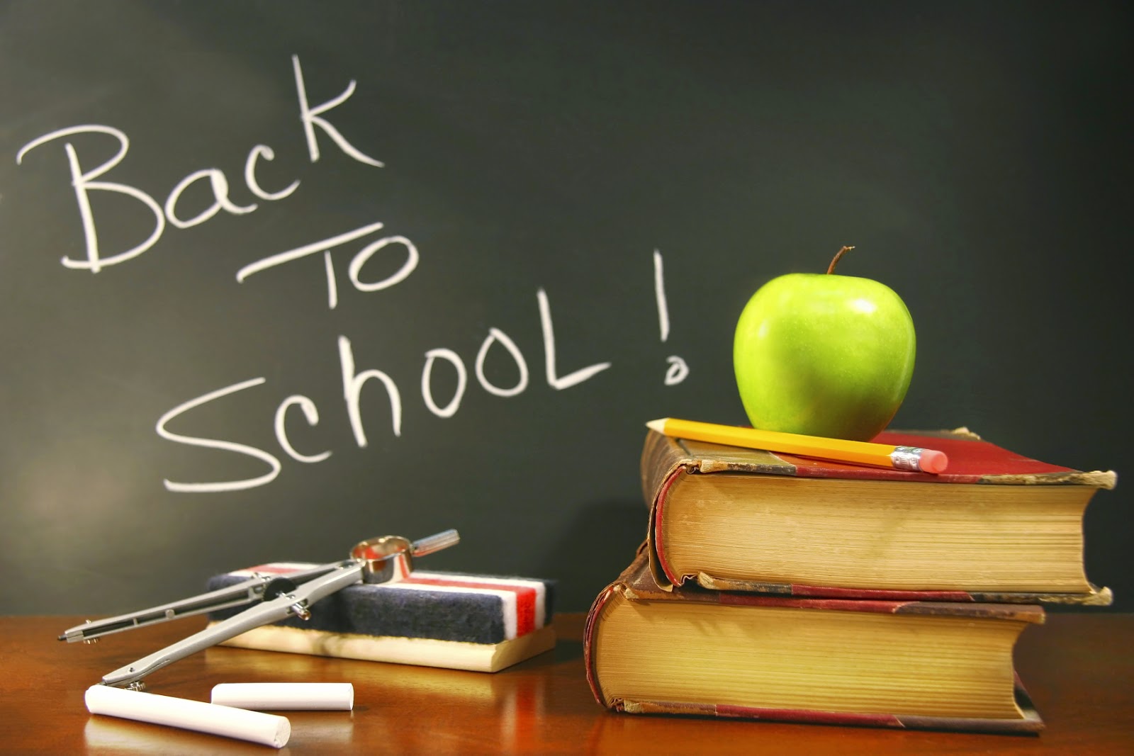 THE ENGLISH CLASS BLOG WELCOME TO SCHOOL THE ENGLISH CLASS BLOG WELCOME TO SCHOOL