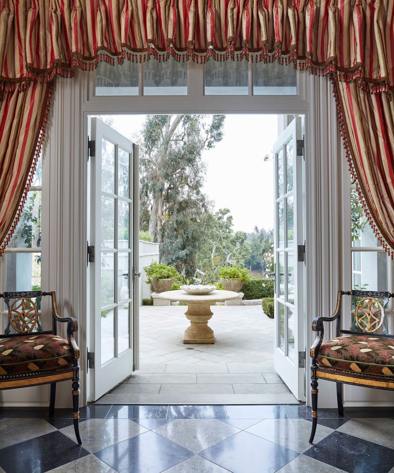 Splendid Sass: REVIEW: OUTSIDE IN: THE GARDENS AND HOUSES OF TICHENOR ...