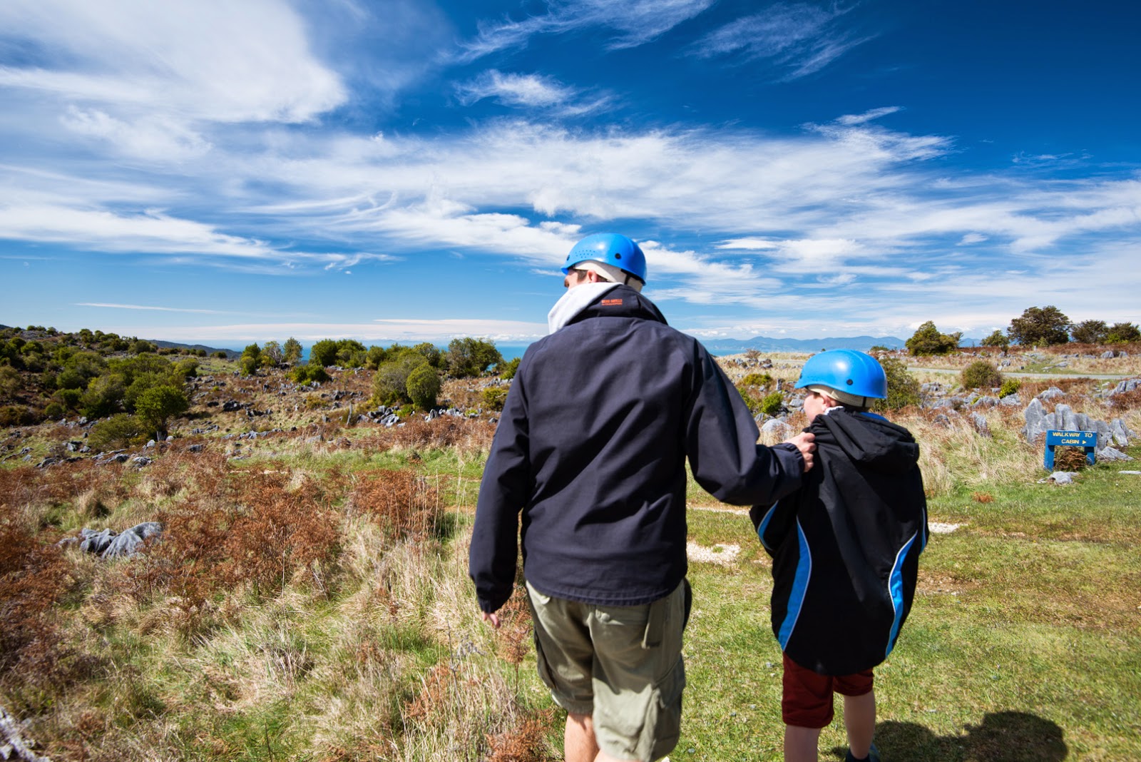 On the way to Golden Bay {Ngarua Caves and the drive to Pakawau} | the ...