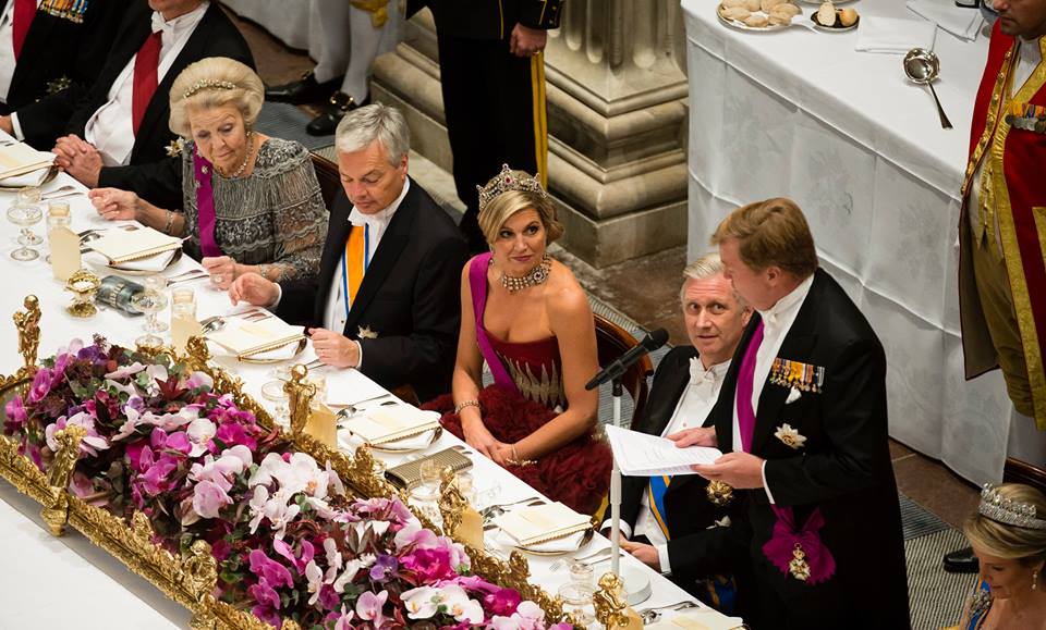 Dinner With The Queen Of England at Erik Cox blog