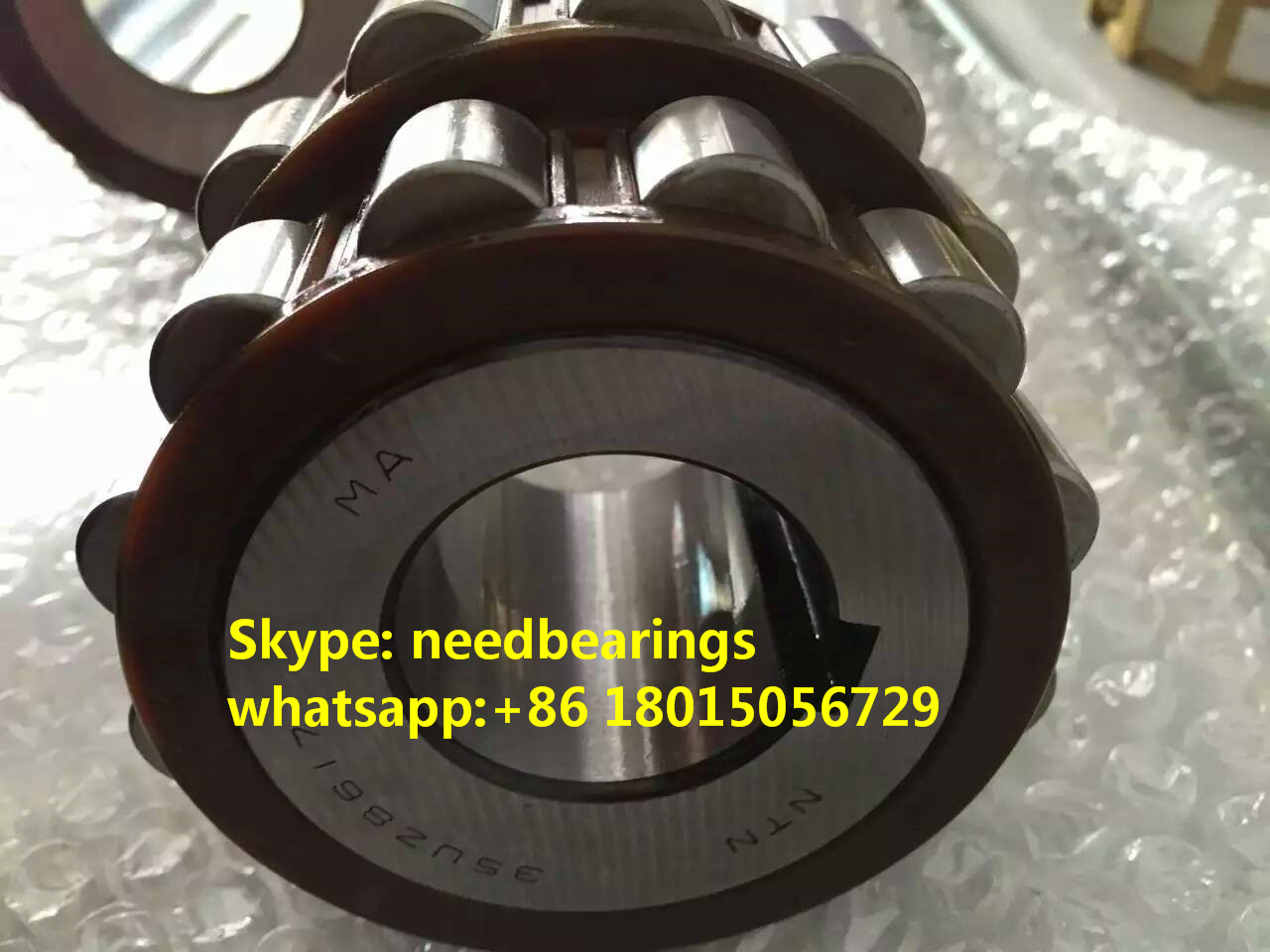 Cylindrical roller bearing: F-82741,Radial cylindrical roller bearings ...
