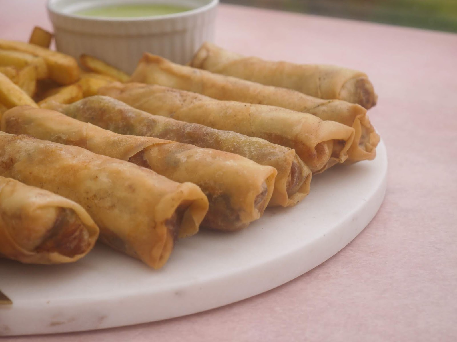 This Muslim Girl Bakes: Vegetable Spring Rolls.