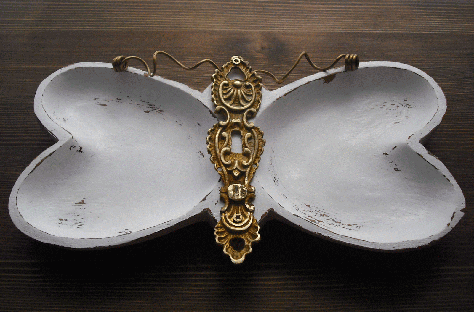 1Unik in Action: Butterfly tray