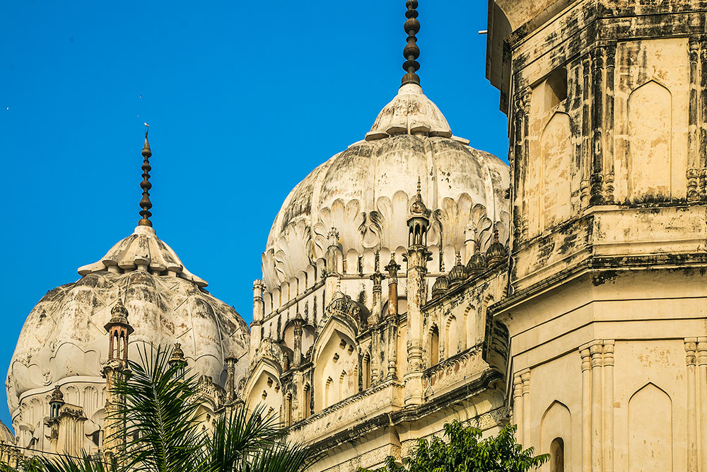 Jama Masjid: the iconic Nawabi mosque in Lucknow