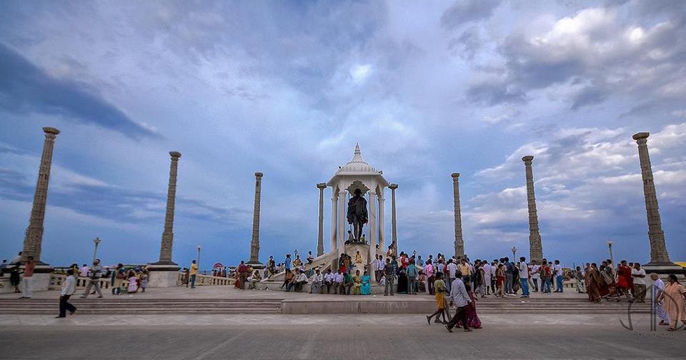 Pondicherry Tourism: Mahatma Gandhi Statue, Puducherry