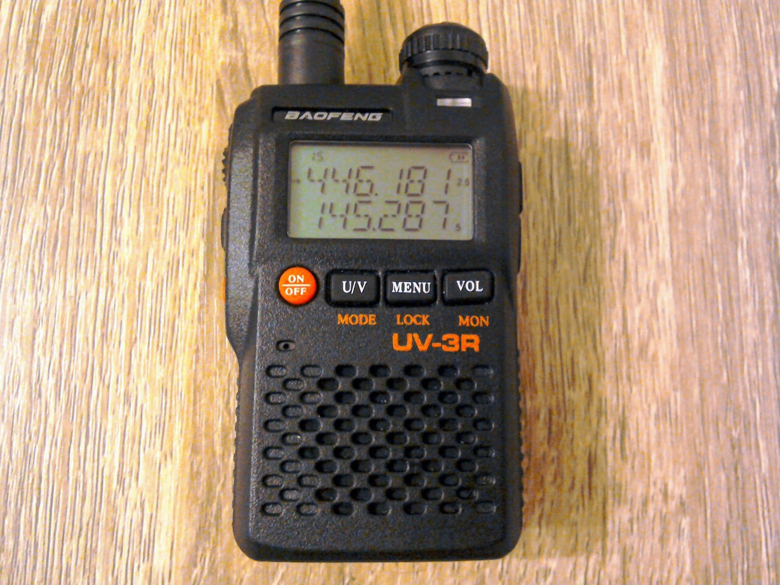 Mr. Aphoristic: Baofeng UV-3R + Baofeng BF-U3 Transceivers