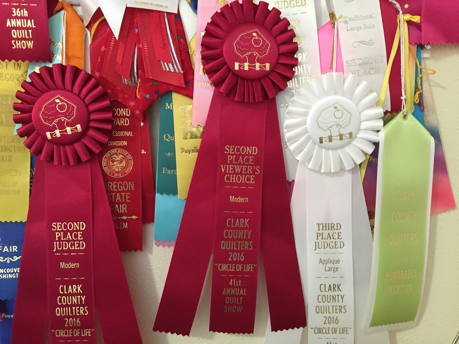 She Quilts It: Quilt Shows & Awards