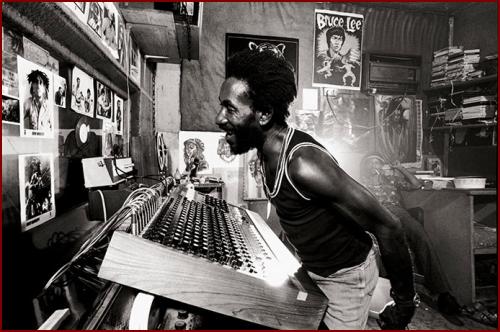 PROTEGIDO PELAS NUVENS: Reggae ~ Das origens à conquista do Mundo