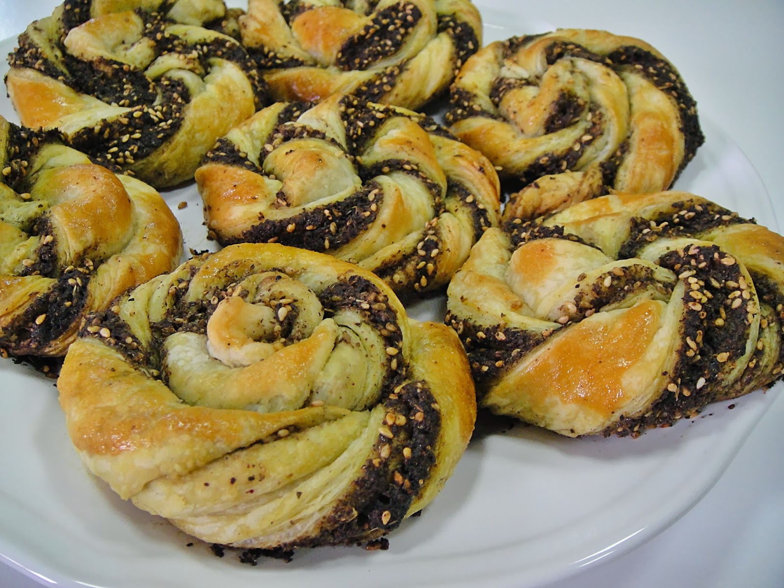 Maryam's Culinary Wonders: 589. Zaatar Rose Puffs