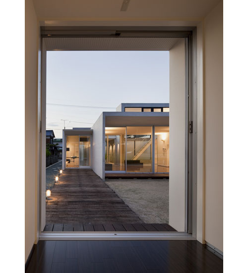 House 200 Square Meters - Elegance Dream Home Design