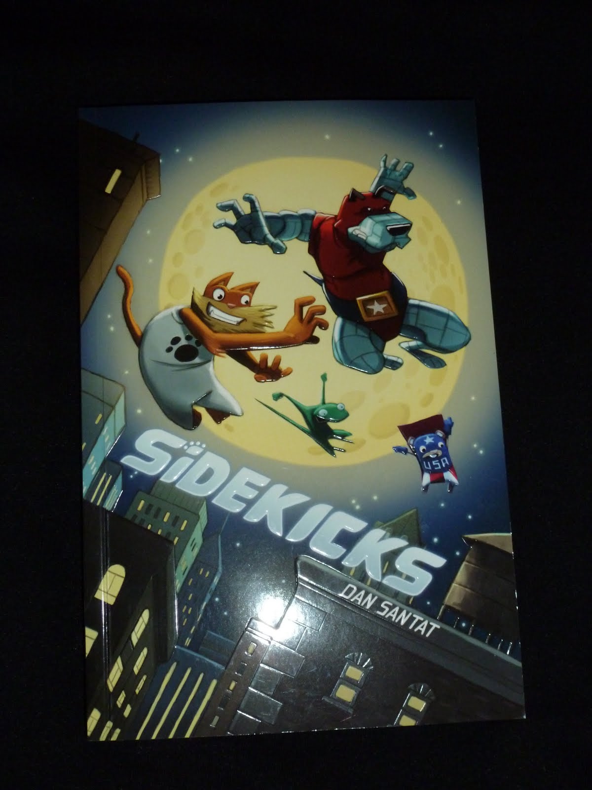 Bring on the Books: MONDAY: Sidekicks by Dan Santat