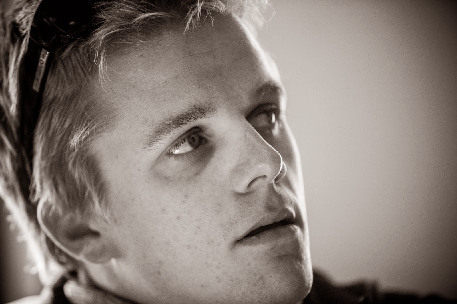 Mini / Patrick Girod s'échoue à La Trinité sur Mer à l'arrivée de la ...