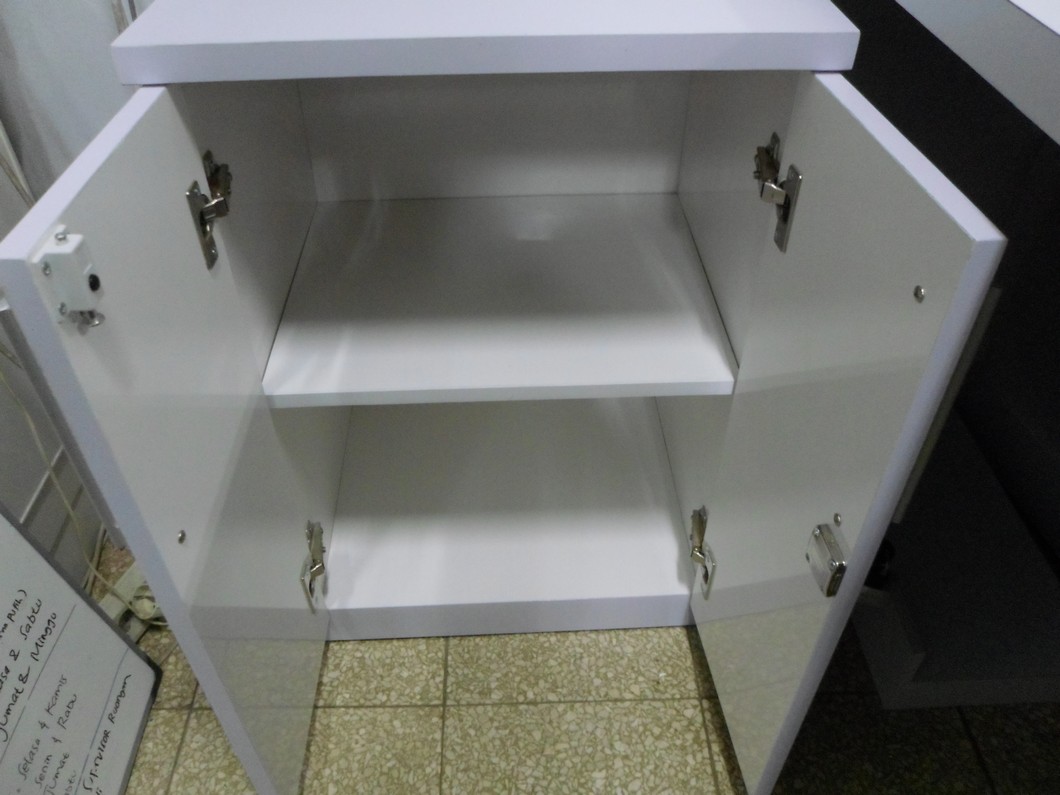 Meja Resepsionis Meja Cs Meja Customer Service Kantor Warna Putih ...