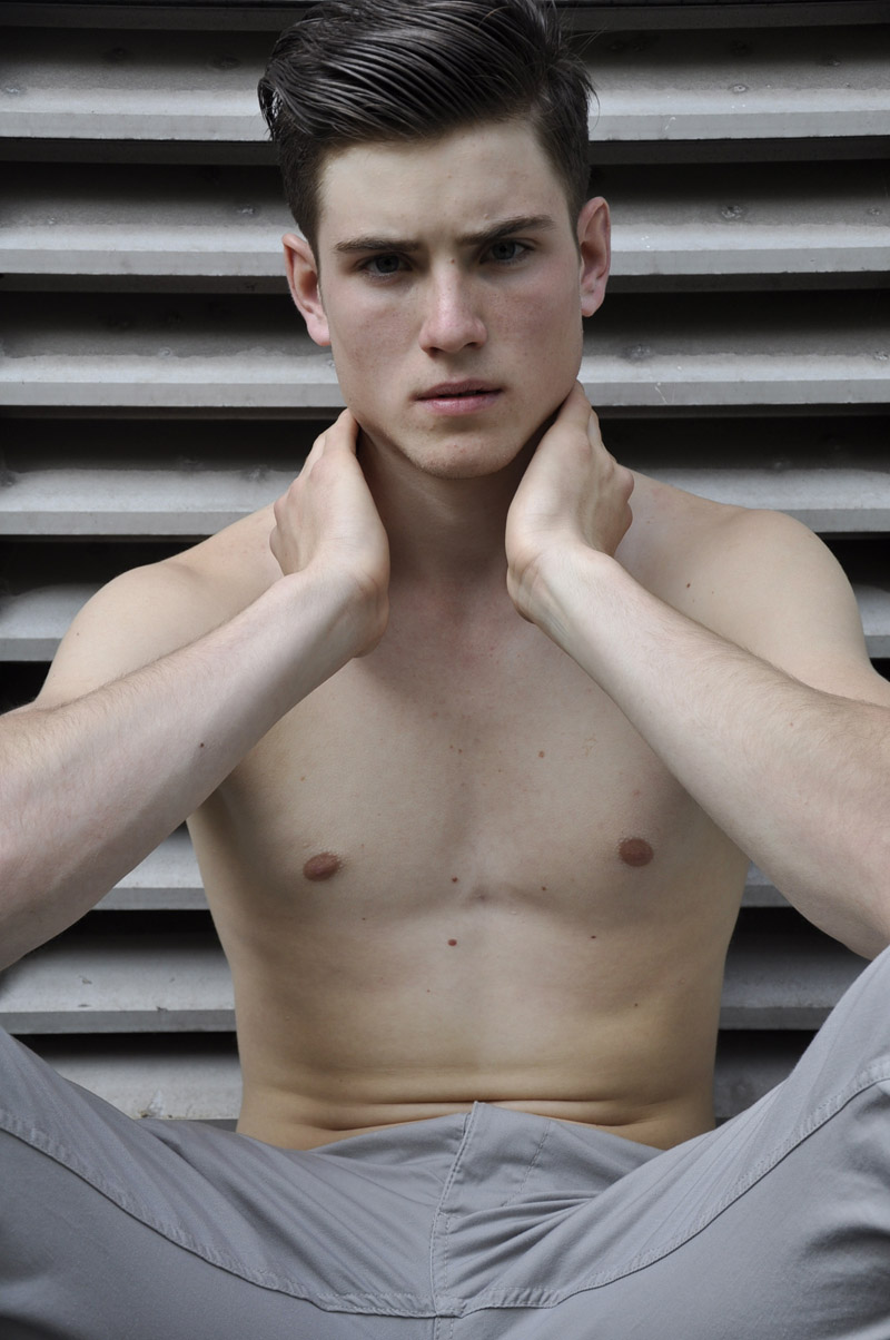 Summer.Fashion.: Julius Pfister