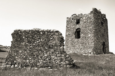 Historic Sites of Ireland: Moyry Castle