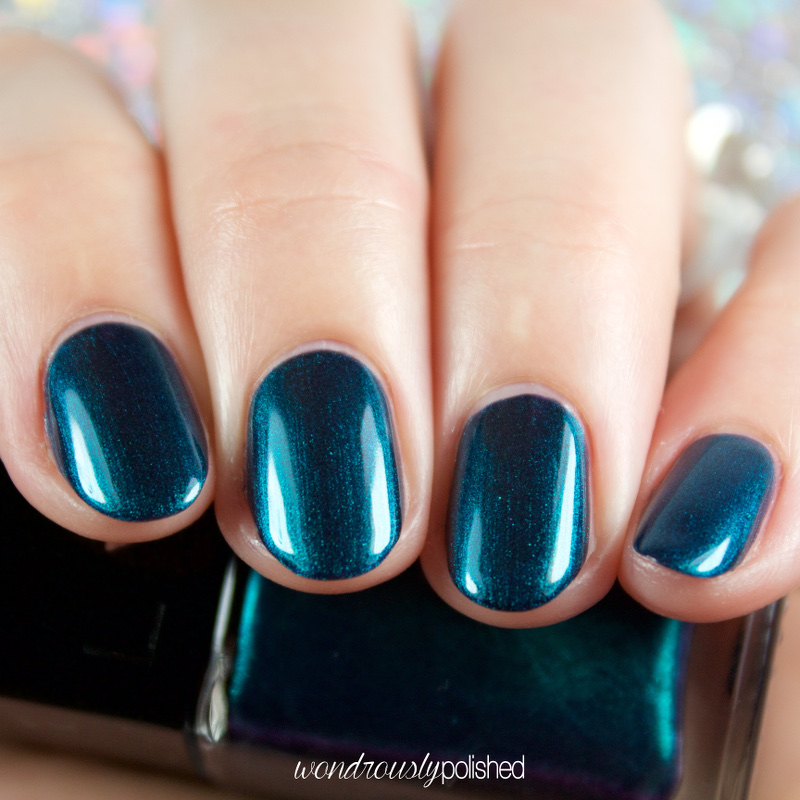 Wondrously Polished: LVX - Fall 2015: Swatches, Review & Giveaway!