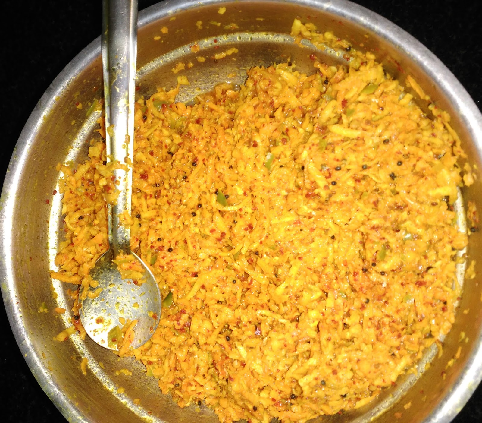 Fresh raw haladi ( oli halad ), Amba halad & Ginger pickle - Sakas Aahaar