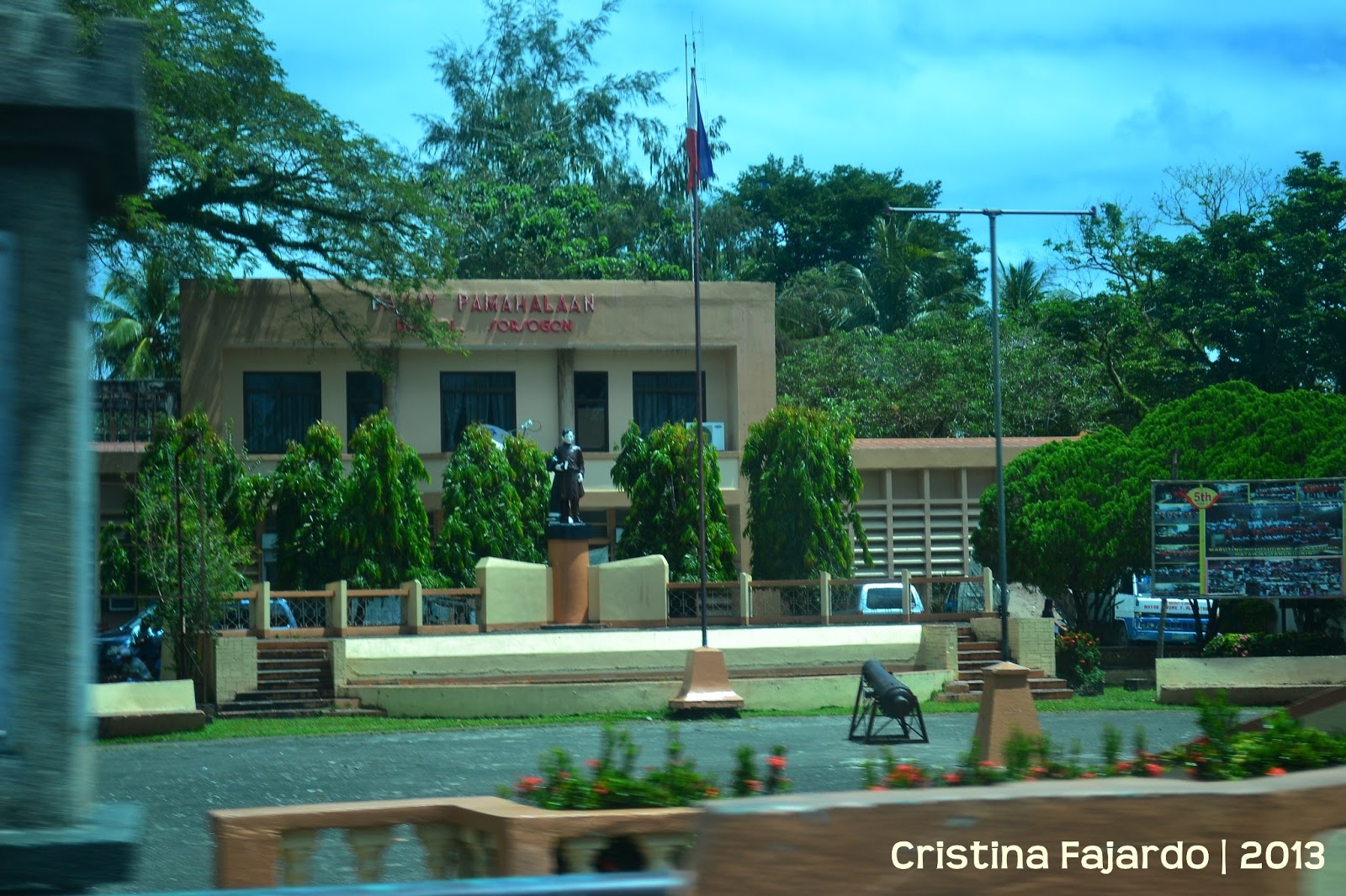 Tales of a Pinay Traveler and Dream Chaser :): Donsol, Sorsogon ...