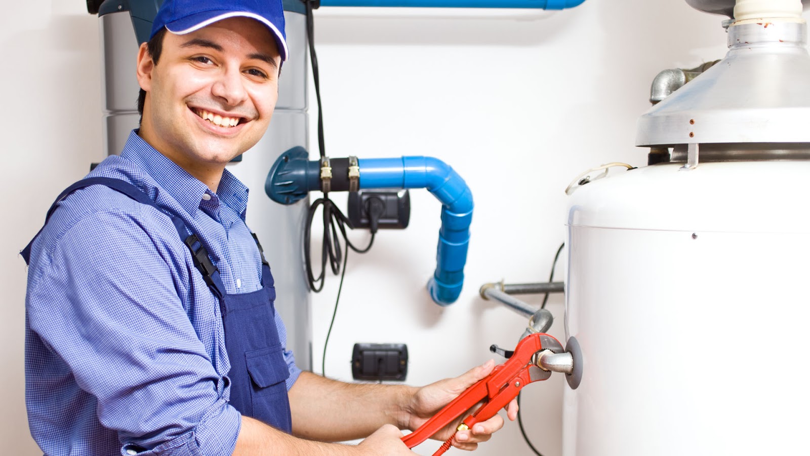Top Benefits of Emergency Plumbers North London! ~ Plumbing and Heating ...