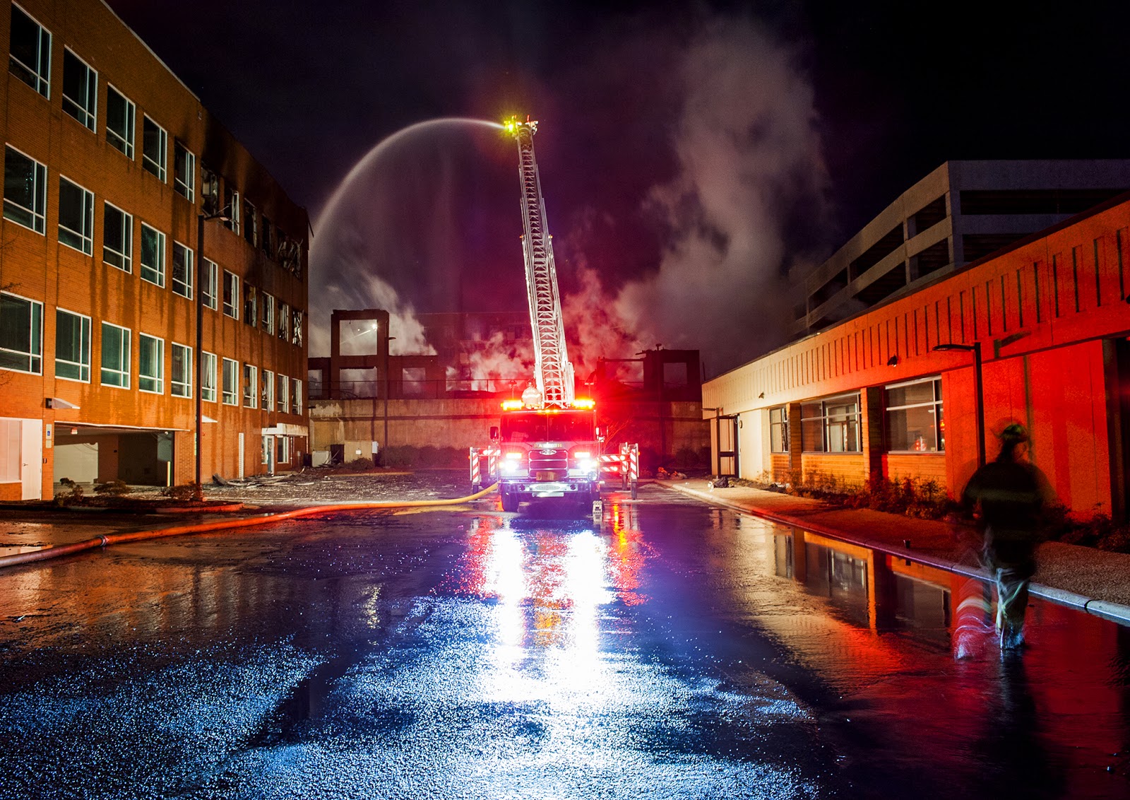 Bryan Regan Photography: 5 Alarm Fire downtown Raleigh NC