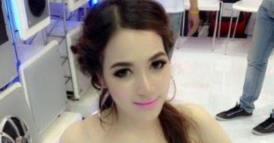 Pengalaman Paling Indah Bisa Ngentot Dengan Tante Imel Dan Anaknya - Cerita Dewasa