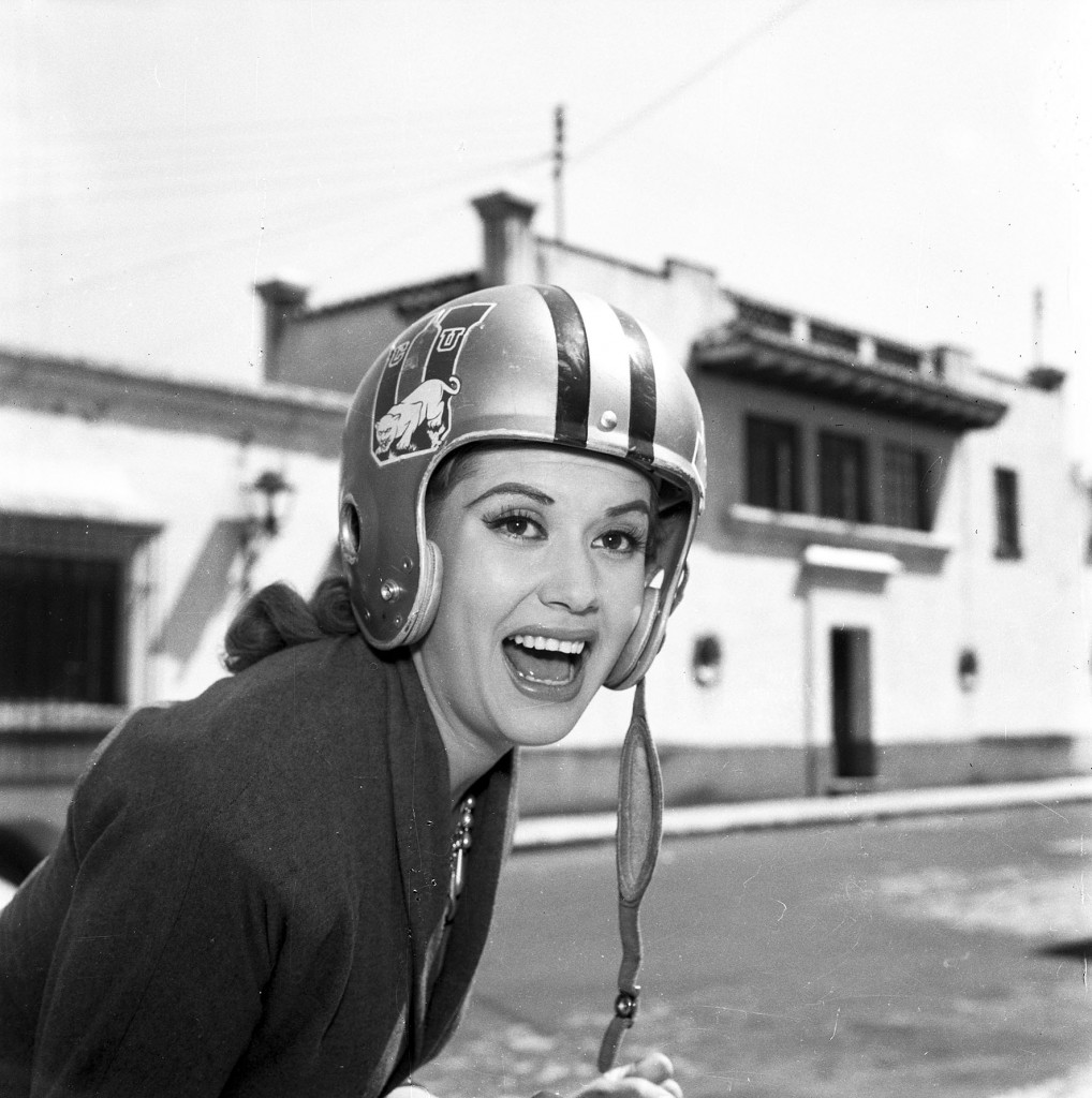 Moda: Ana Bertha Lepe, belleza y talento