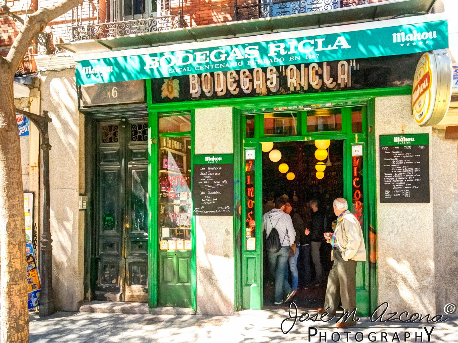 Por las calles de Madrid - Establecimientos tradicionales: Bodegas ...
