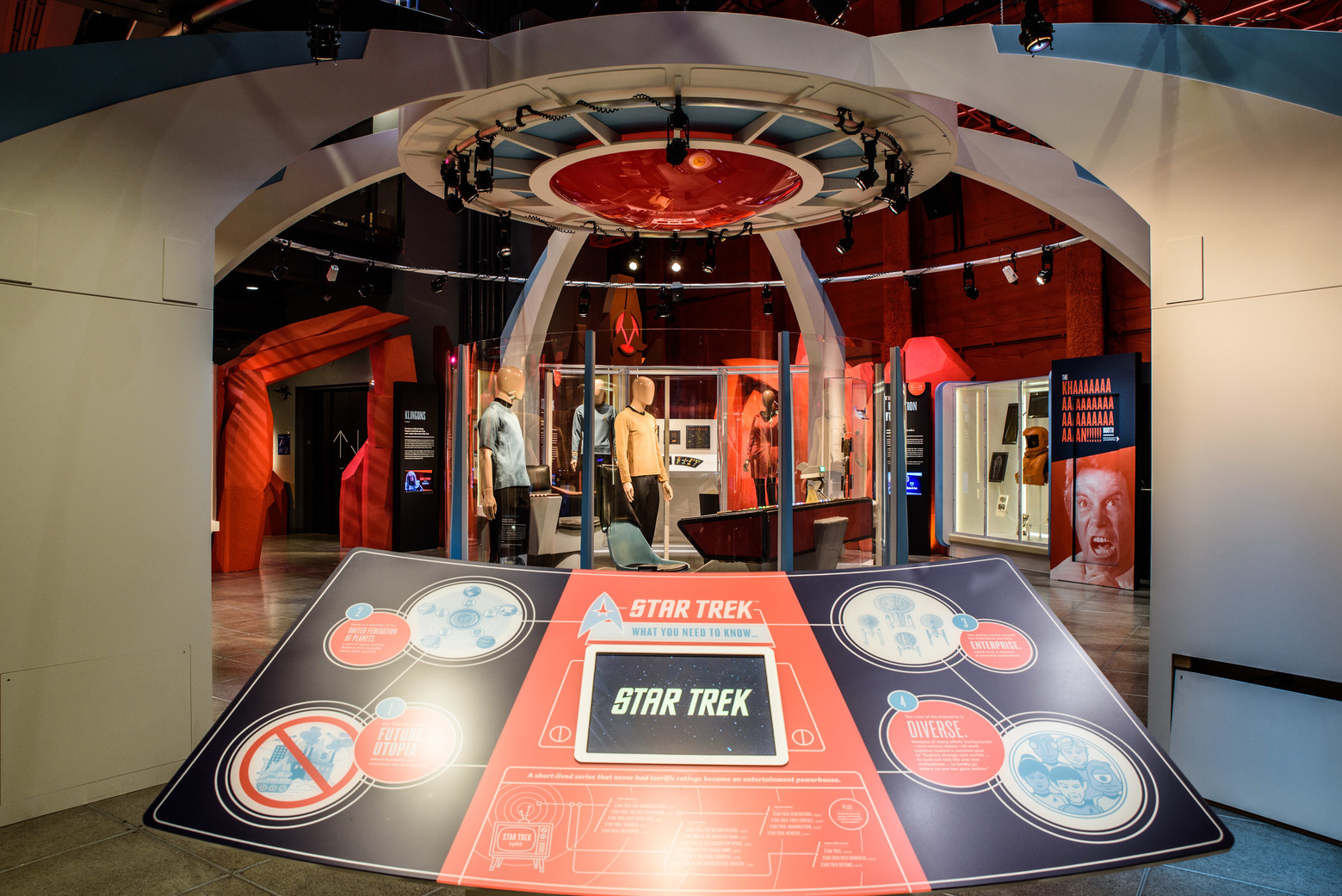 Star Trek Prop, Costume & Auction Authority: The "Star Trek: Exploring ...