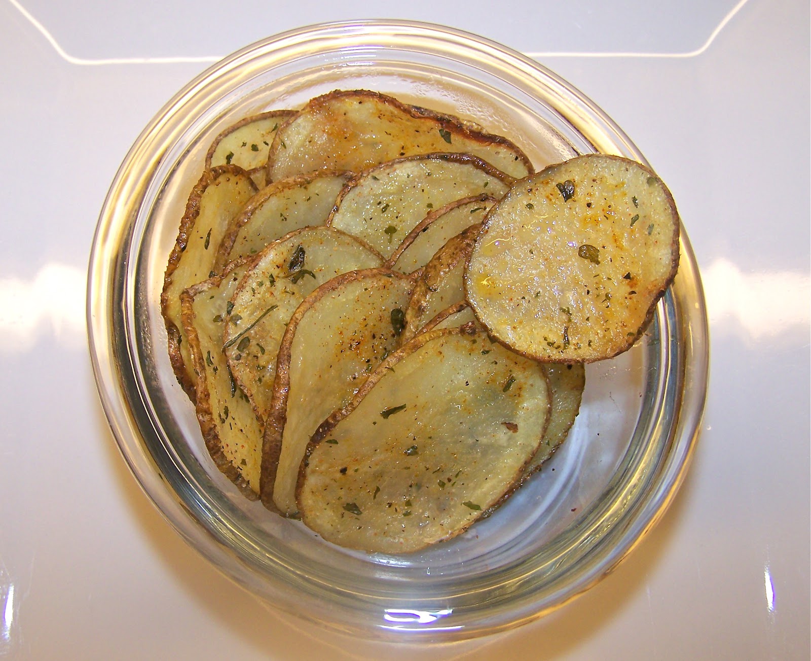 Little Mommy, Big Appetite: Oven "Fried" Potato Crisps