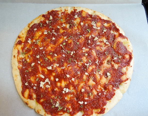 The Briny Lemon: Thin-Crust Pizza with Bacon and Red Onion