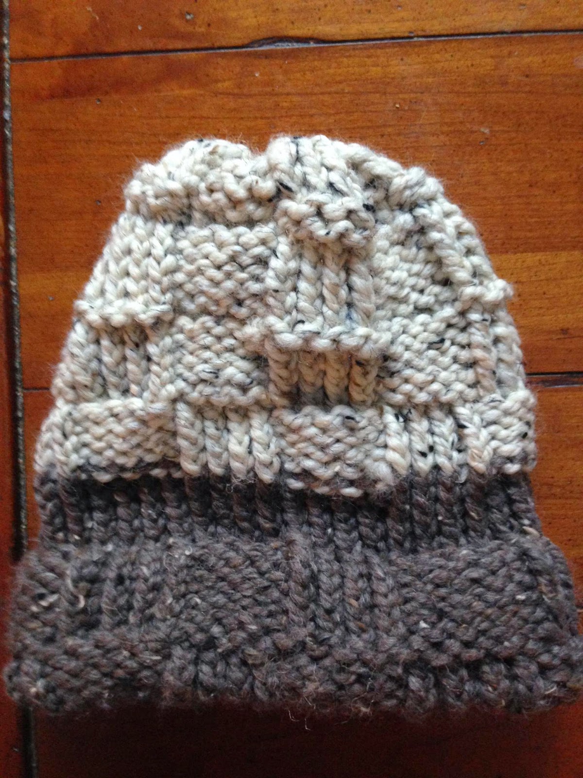 KnittingintheLoom: Weave Hat on the Knitting Loom