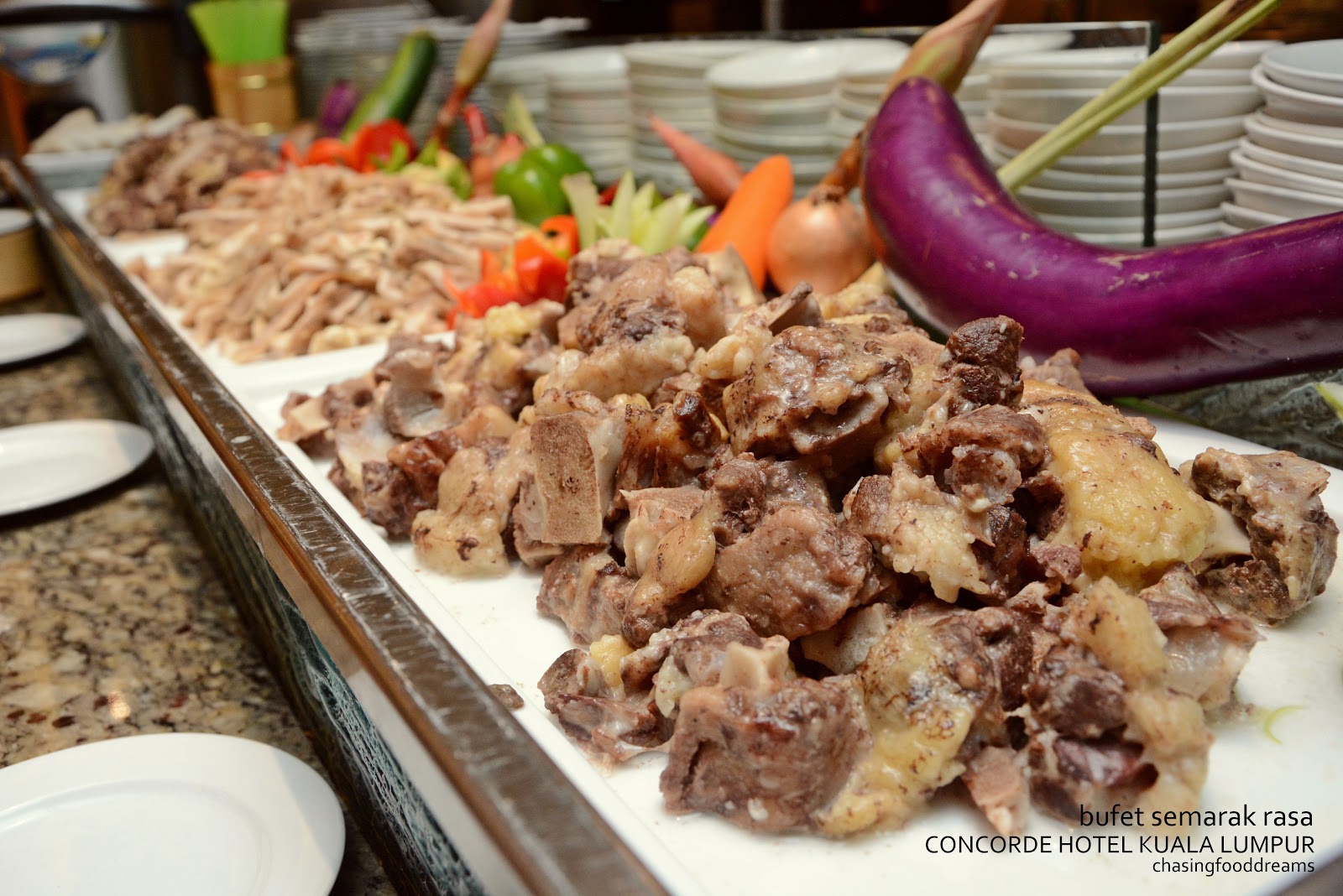 CHASING FOOD DREAMS: Melting Pot Café Buka Puasa Buffet @ Concorde ...