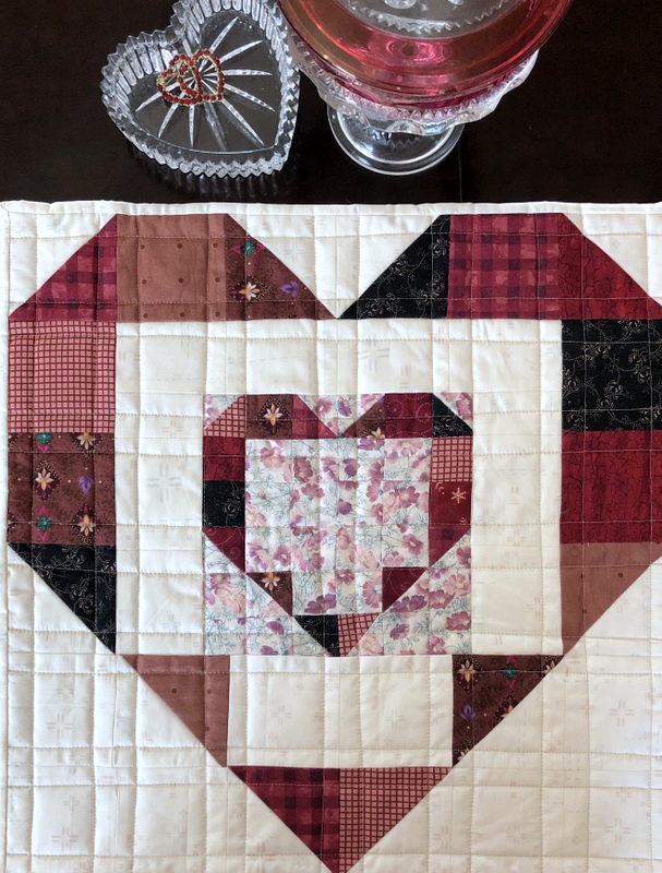 My Sew-Called Quilts: Valentine's Day Heart Mini