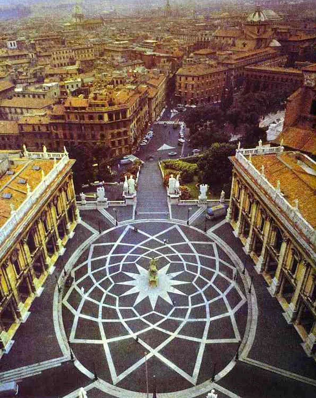 Michelangelo paintings sculptures architecture : tracrescumb