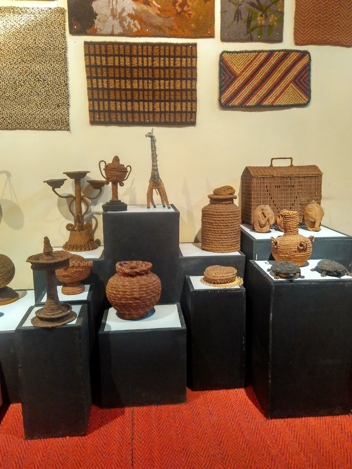 ఊహలు - ఊసులు: Coir Museum (పీచు మ్యూజియం )Kalavoor (Alappuzha)