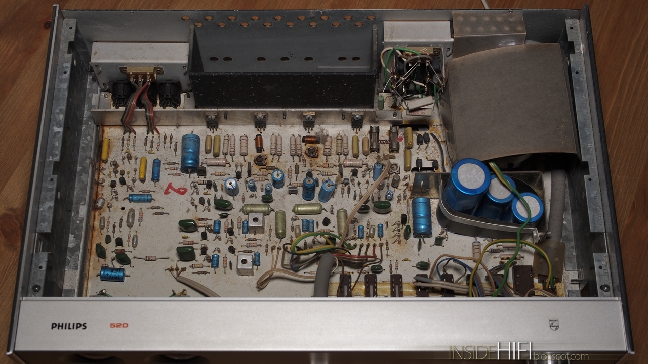 Inside Hi-Fi: Philips RH 520 (22RH520/00Z)