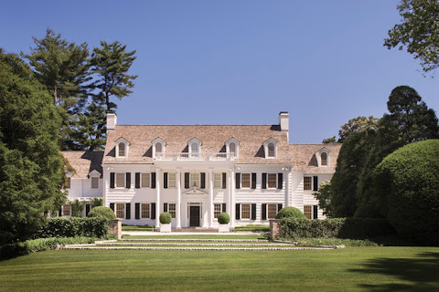 First House on the Right: Book Love: New Traditional Architecture