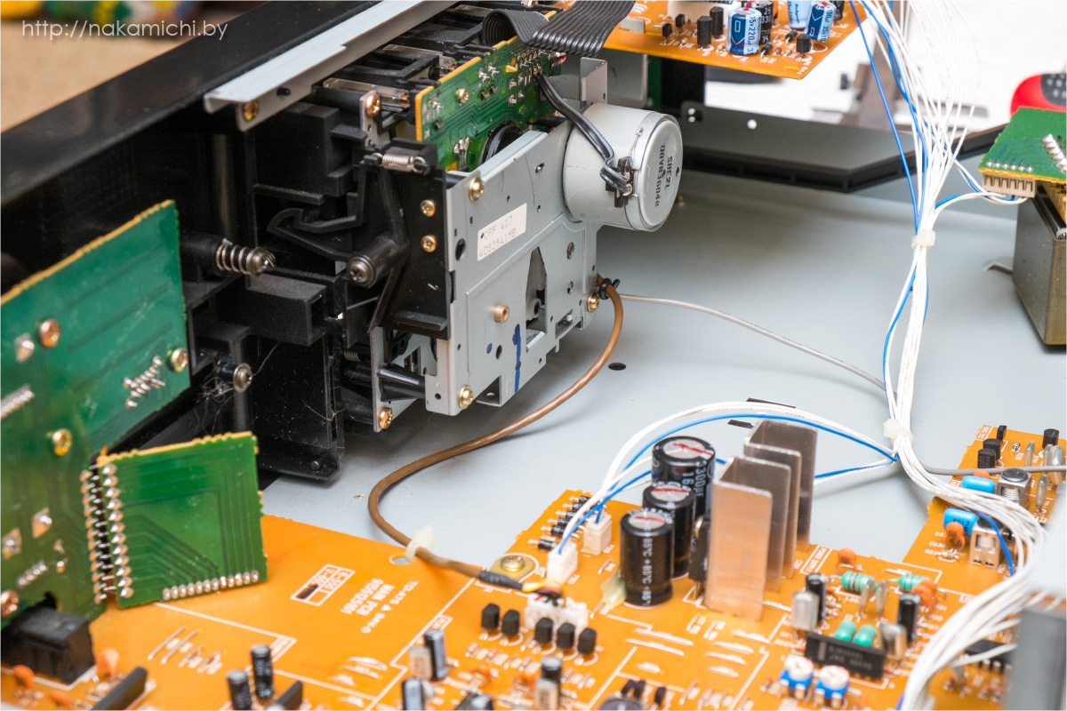 Vintage Audio: Stereo Cassette Deck TEAC V-600