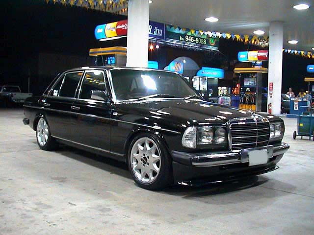 All About Mercedes W123: Body Styling