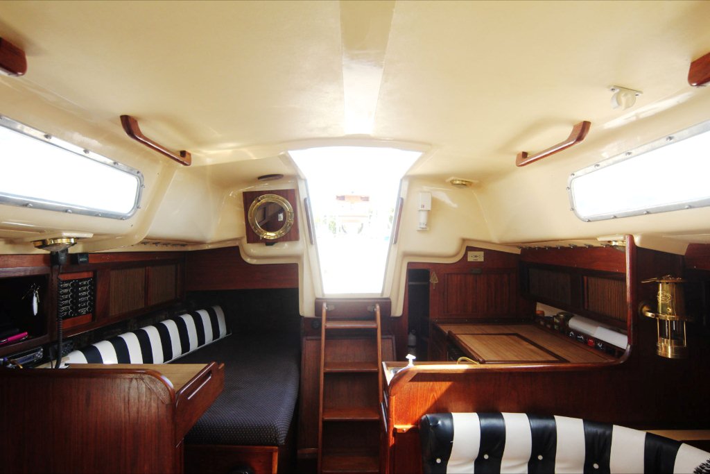 bateau du québec : Hughes 35