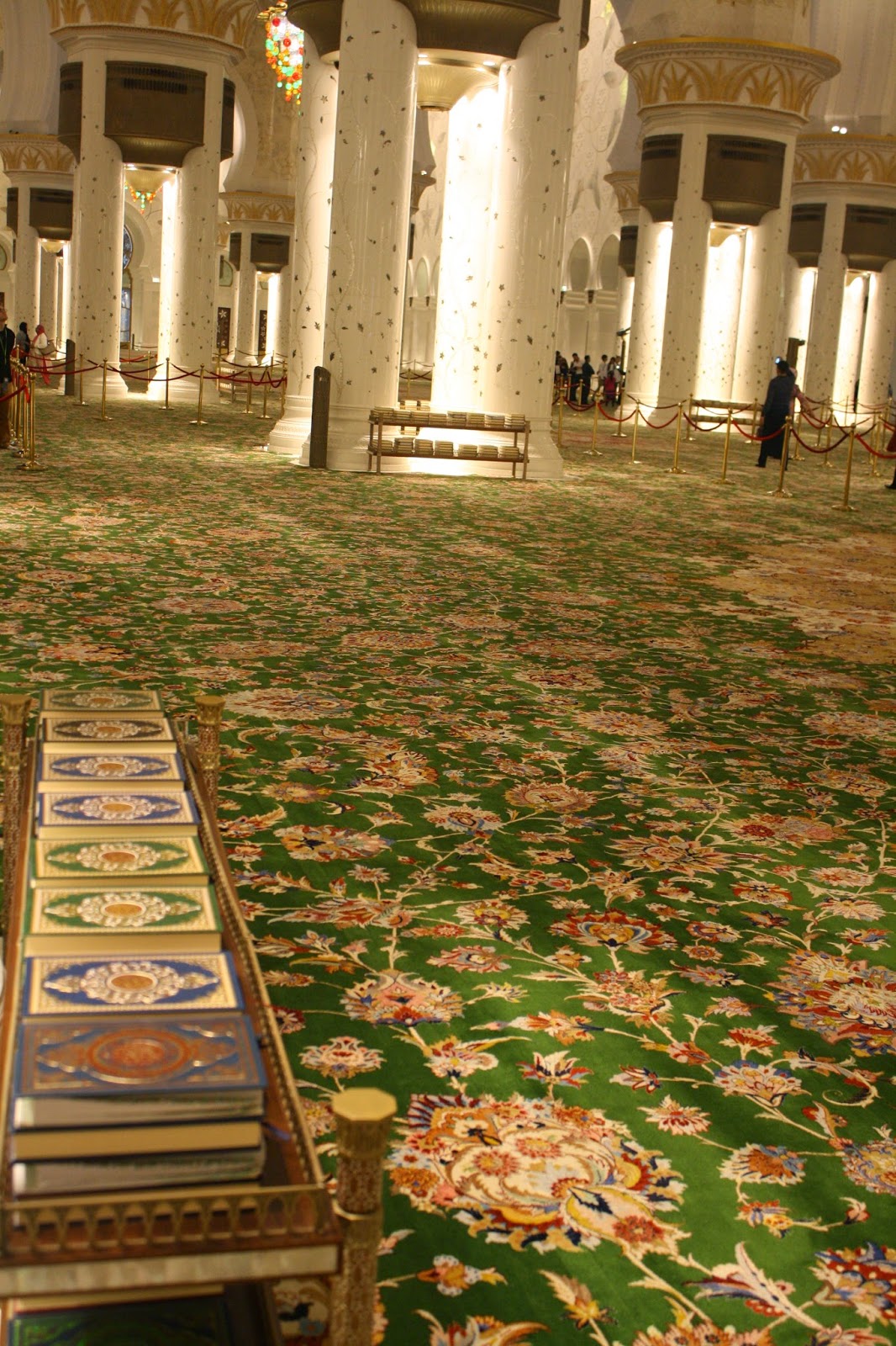 Jessycarcher: ABU DHABI : 9th Wonder Of the World - Sheikh Zayad Grand ...